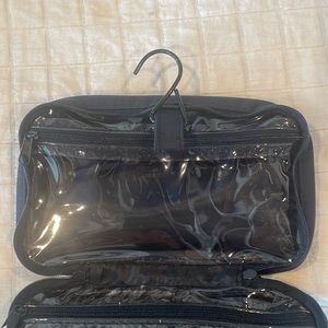 Continental AirLines | Bags | Continental Airlines Travel Toiletry Bag ...